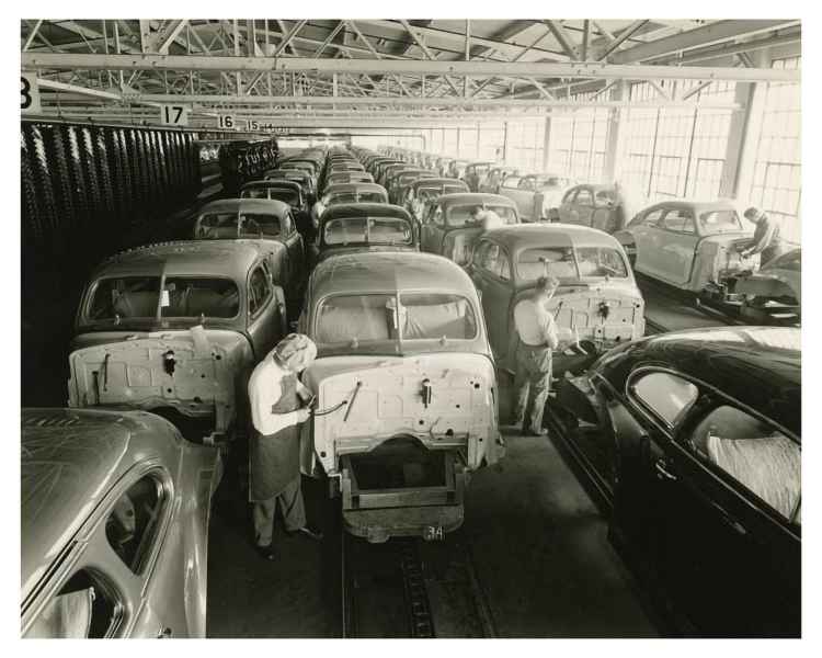 Factories & Plants - Outright Oldsmobile!